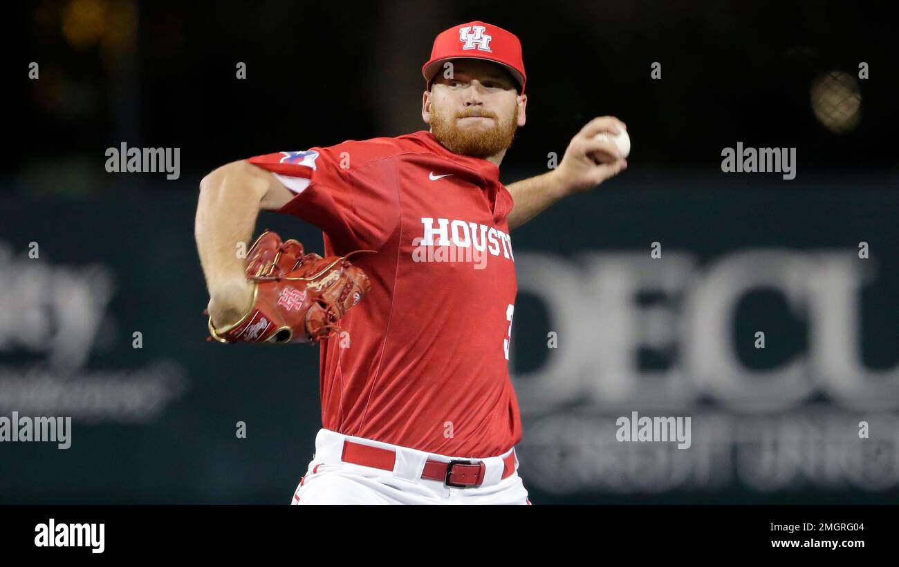 Houston pitcher Spencer Hynes during an NCAA baseball game on Tuesday ...