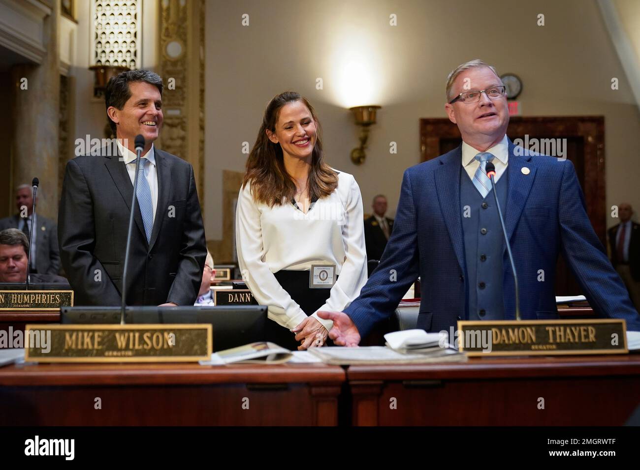 Kentucky State Senator Damon Thayer introduces actress Jennifer Garner ...