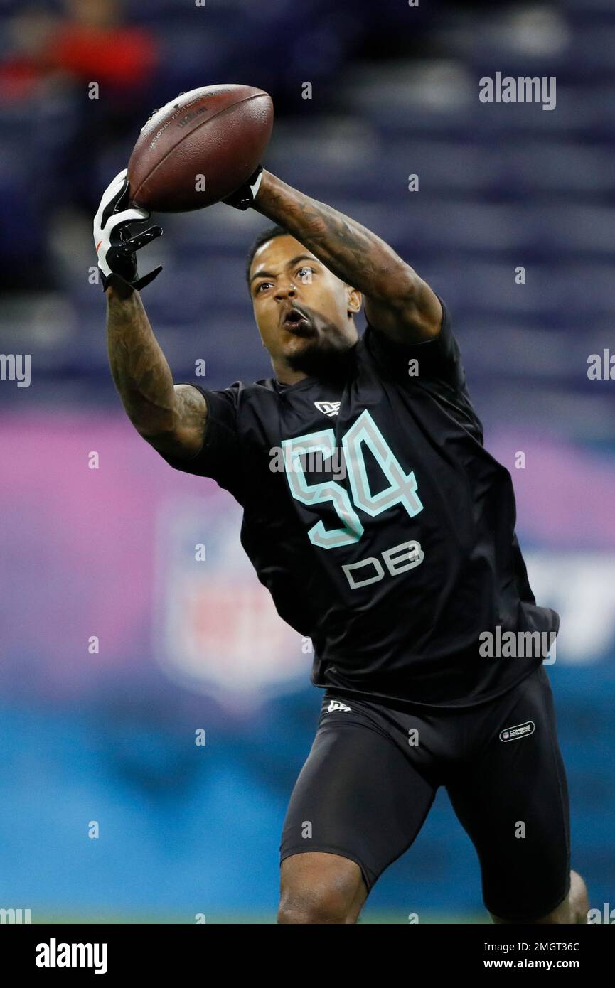 Baylor defensive back Chris Miller runs a drill at the NFL football ...