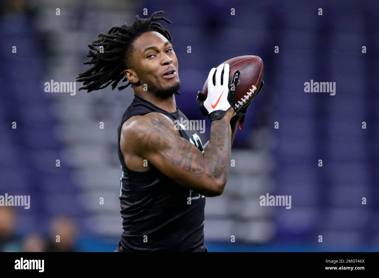Arkansas defensive back Kamren Curl runs a drill at the NFL football ...