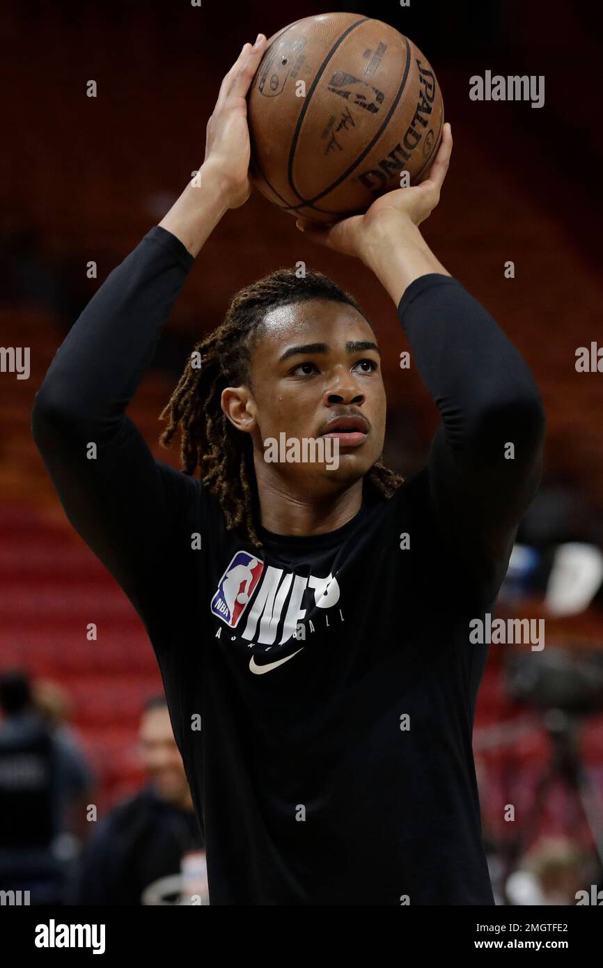Brooklyn Nets forward Nicolas Claxton warms up before the start of an ...