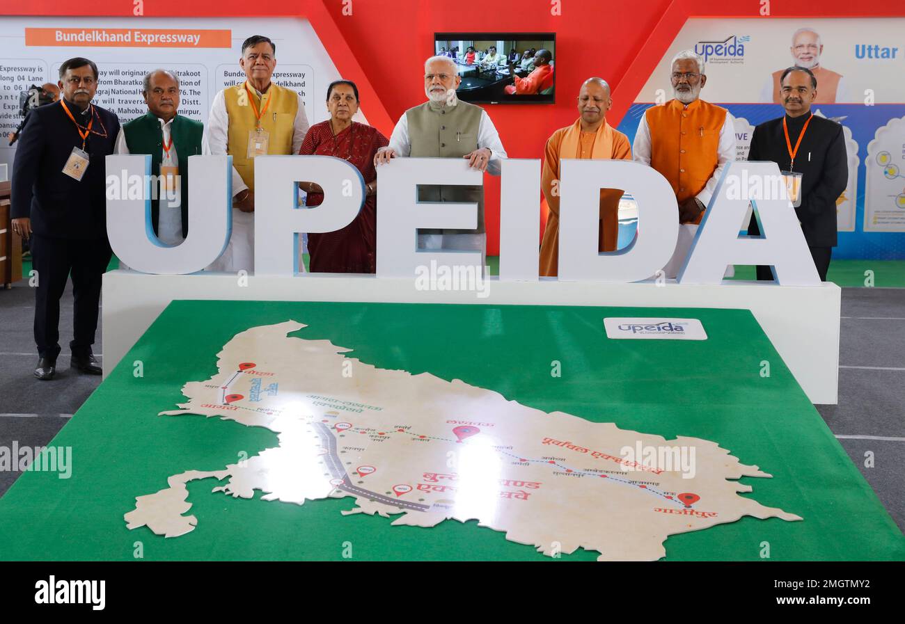 Indian Prime Minister Narendra Modi stands for photographs during the ...