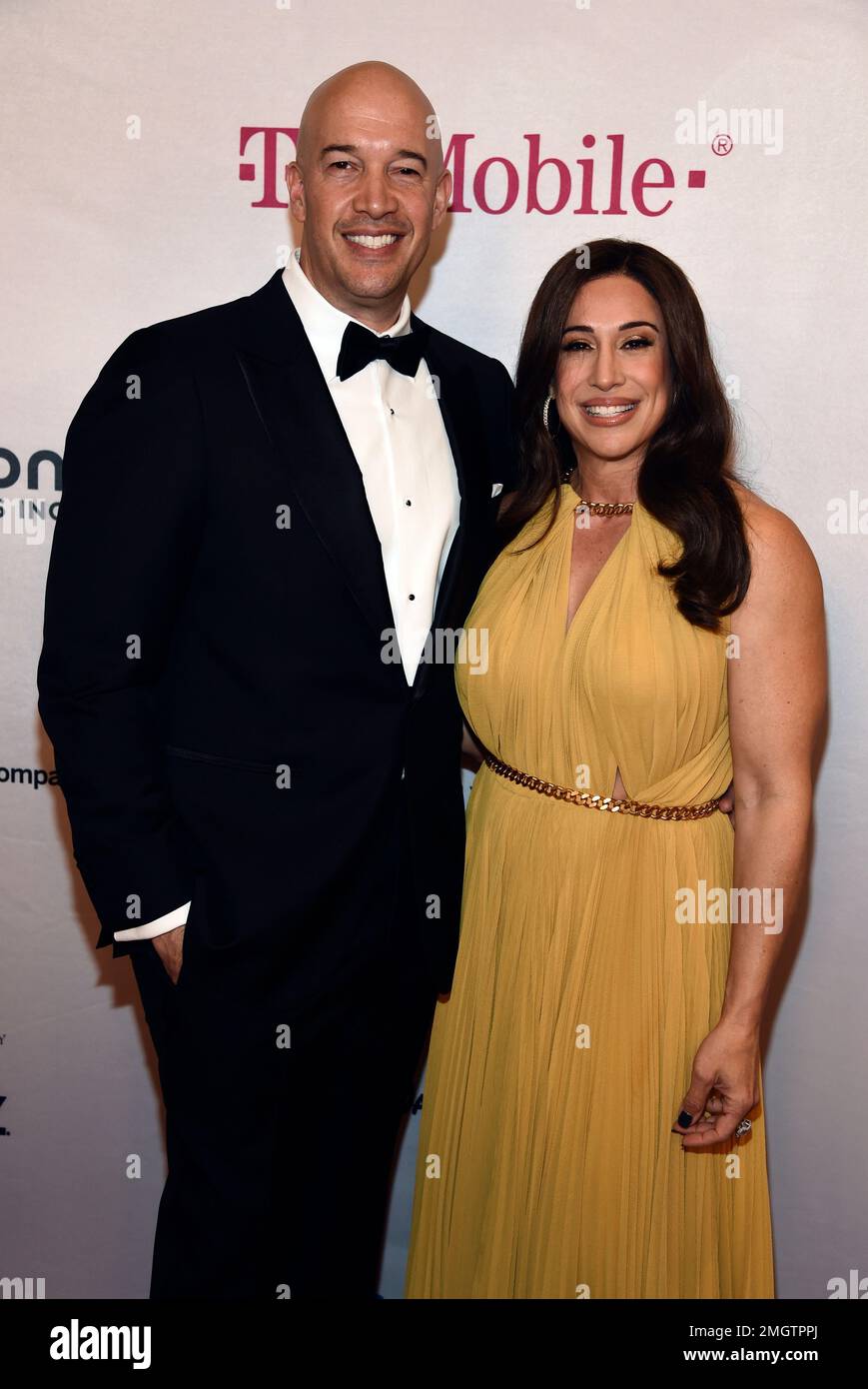 Hiram Garcia, left, president of Seven Bucks Companies, and his sister ...