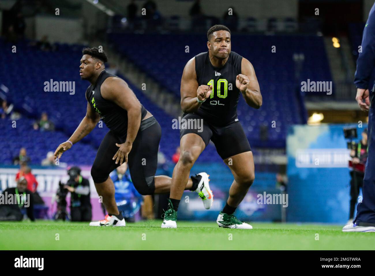 Charlotte offensive lineman Cameron Clark (10) and Clemson offensive ...