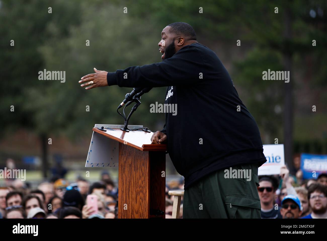 Rapper Killer Mike speaks ahead of Democratic presidential candidate ...