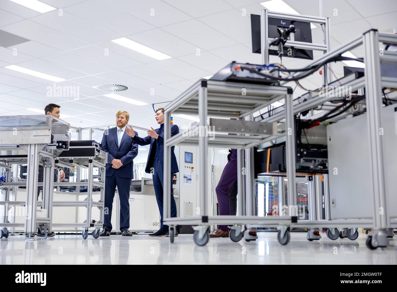 HELMOND - King Willem-Alexander is given a guided tour during the ...