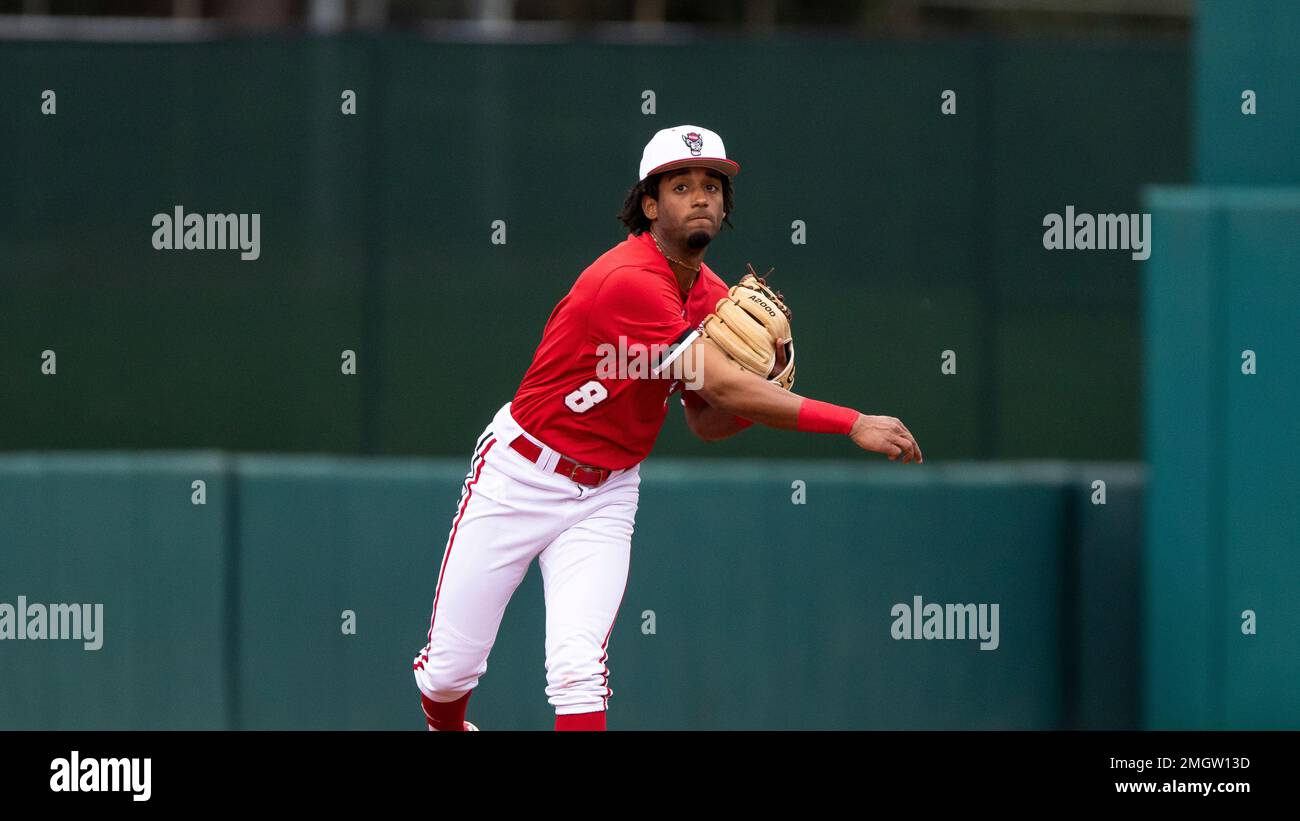 North Carolina State's Jose Torres (8) makes a throw during an NCAA ...