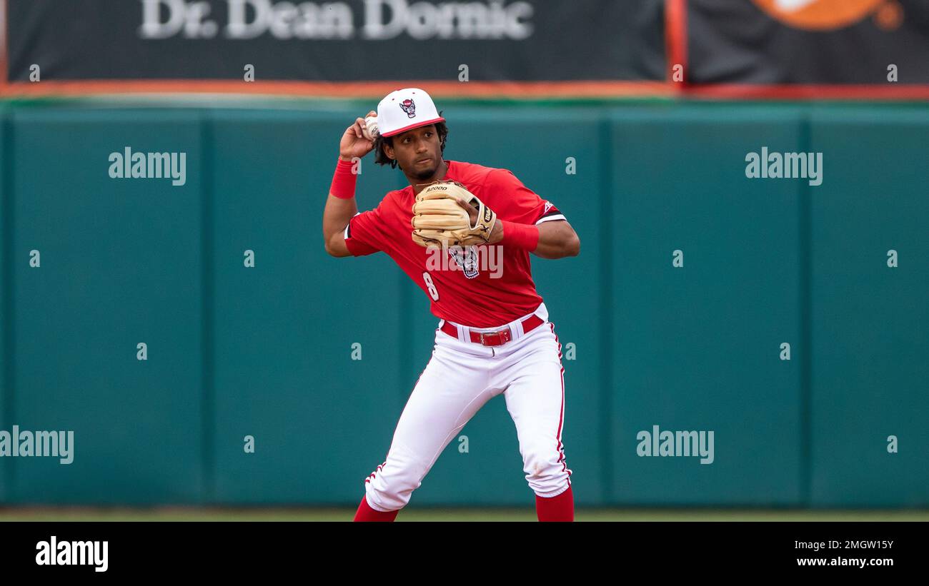 North Carolina State's Jose Torres (8) makes a throw during an NCAA ...