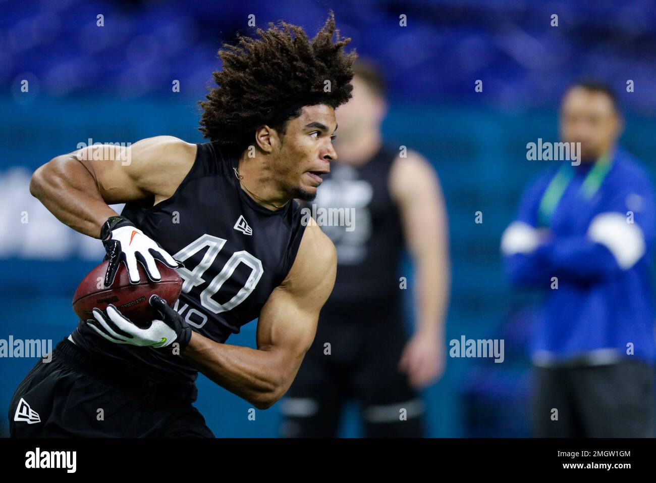 Washington State wide receiver Dezmon Patmon runs a drill at the NFL ...