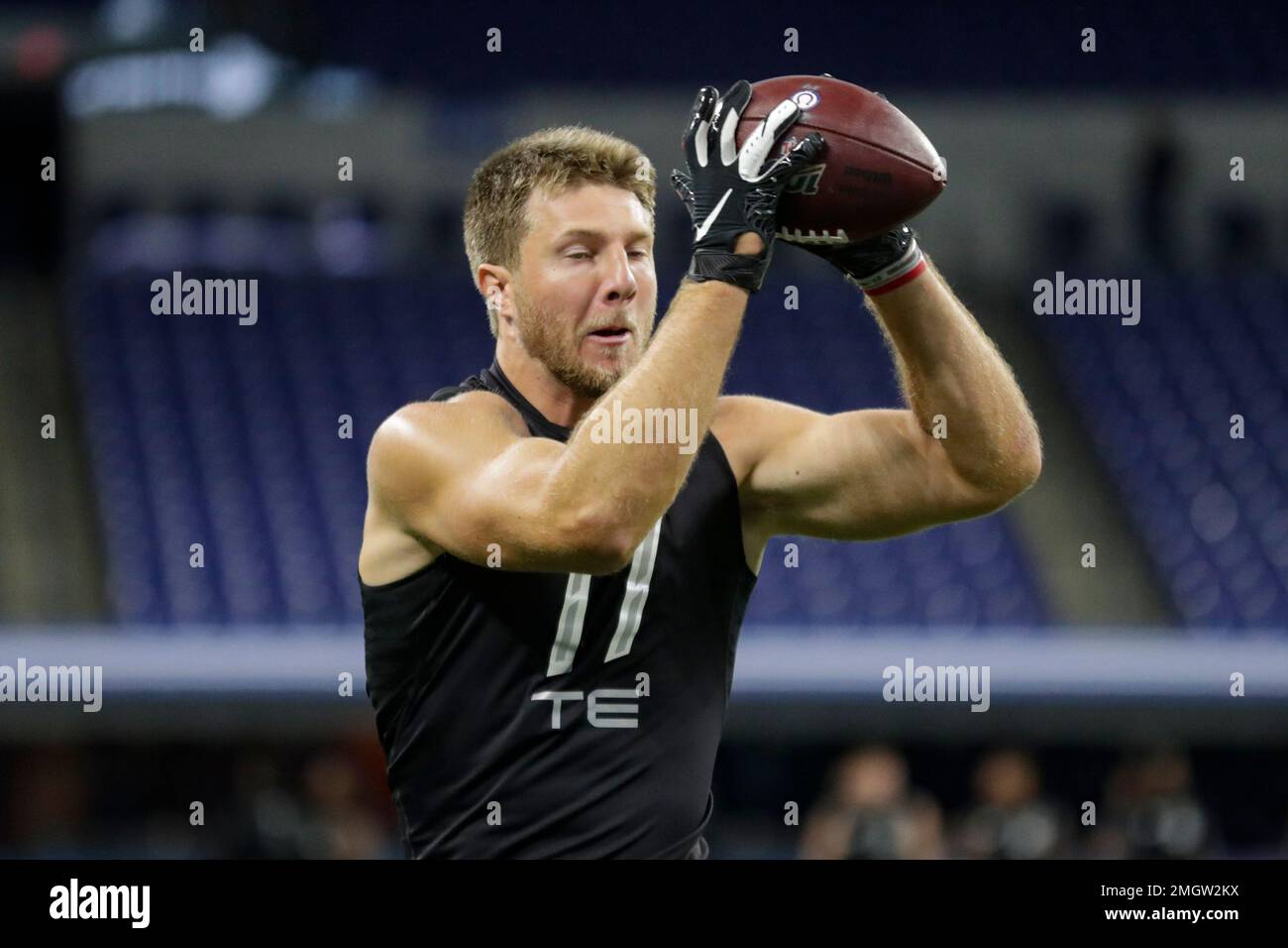 Dayton tight end Adam Trautman runs a drill at the NFL football ...