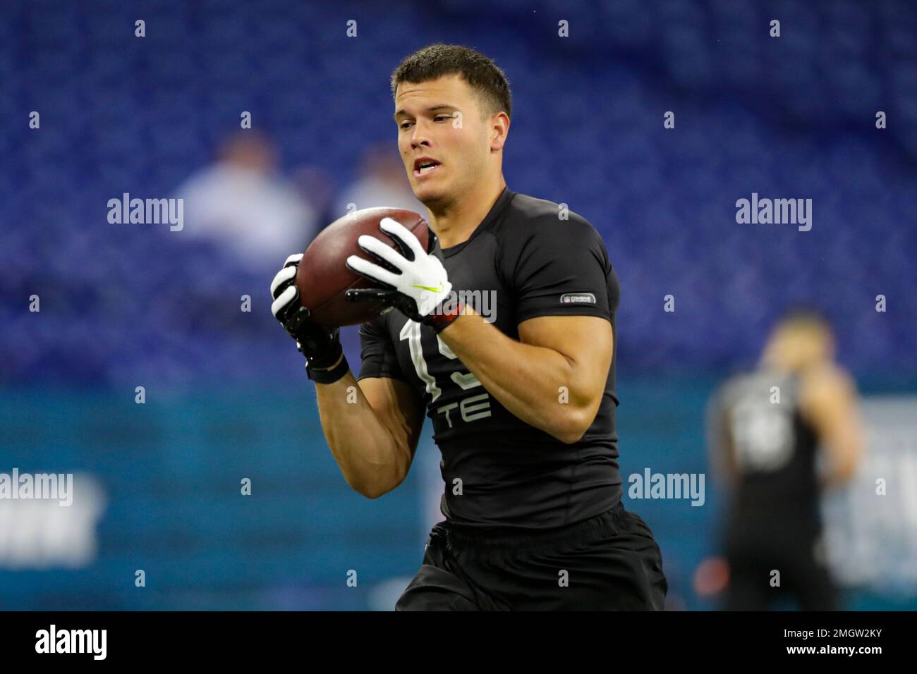 Georgia tight end Charlie Woerner runs a drill at the NFL football ...