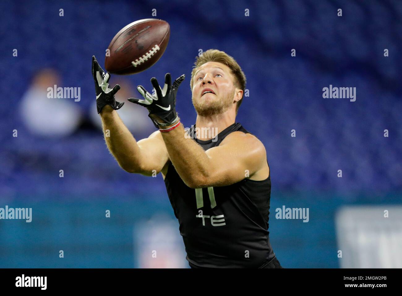 Dayton tight end Adam Trautman runs a drill at the NFL football ...