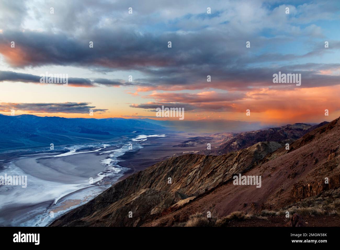 Winter sunset from Dante's View in Death Valley National Park looking ...