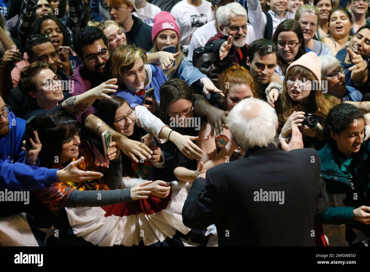 Democratic presidential candidate Sen. Bernie Sanders, I-Vt., speaks at ...