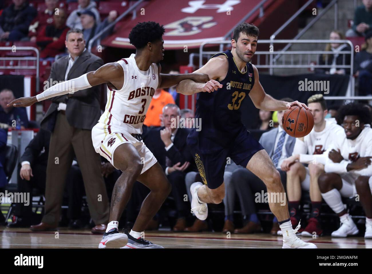 Notre Dame forward John Mooney (33) drives during the first half of an ...