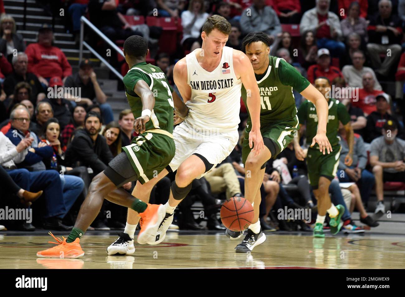 San Diego State forward Yanni Wetzell (5) steals the ball from Colorado ...