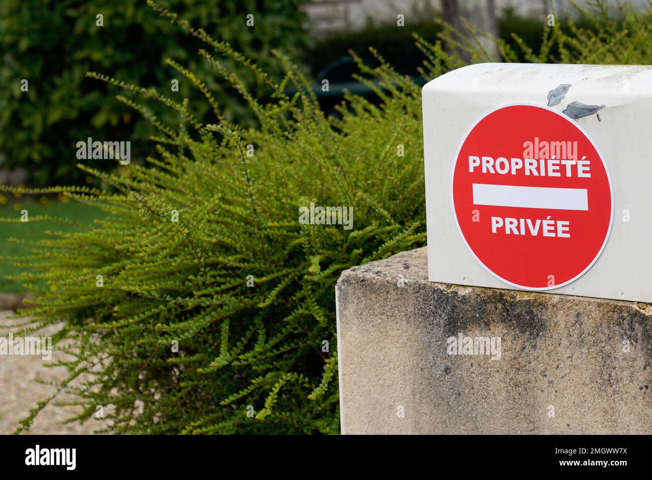 Private Property no entry Sign red round board panel in french means ...