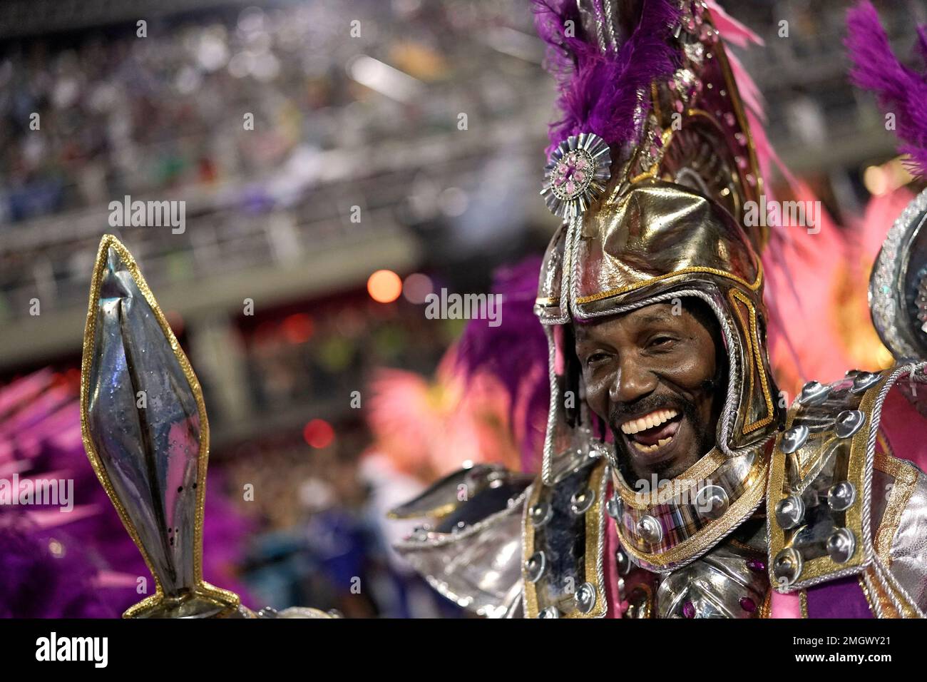 A performer from the Beija Flor samba school parades during Carnival ...