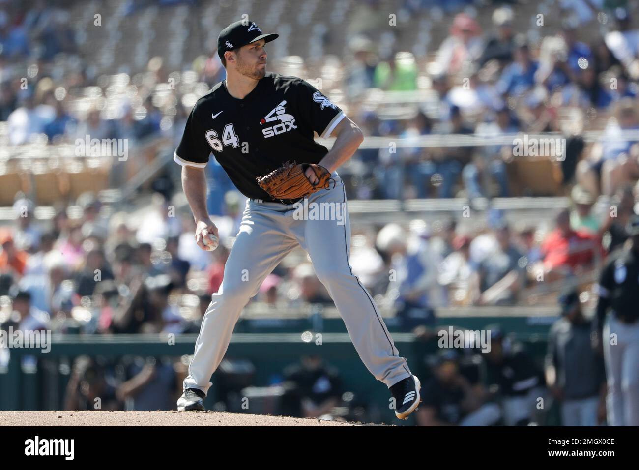 Chicago White Sox starting pitcher Alex McRae works against a Los ...