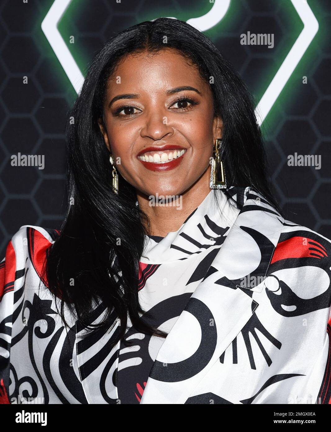 Actress Renée Elise Goldsberry attends Netflix's "Altered Carbon ...