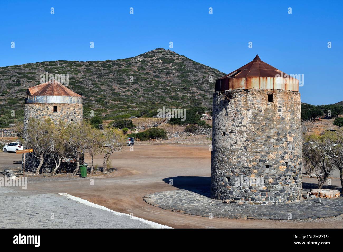 Church elounda crete greece hi-res stock photography and images - Alamy