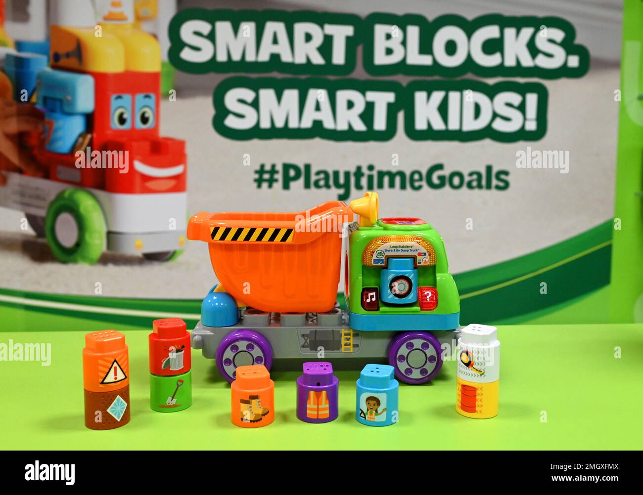 IMAGE DISTRIBUTED FOR LEAPFROG - The LeapBuilders Store & Go Dump Truck ...