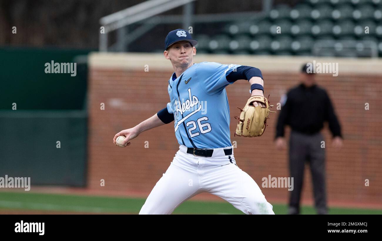 North Carolina's Kyle Mott (26) pitches during an NCAA baseball game on ...