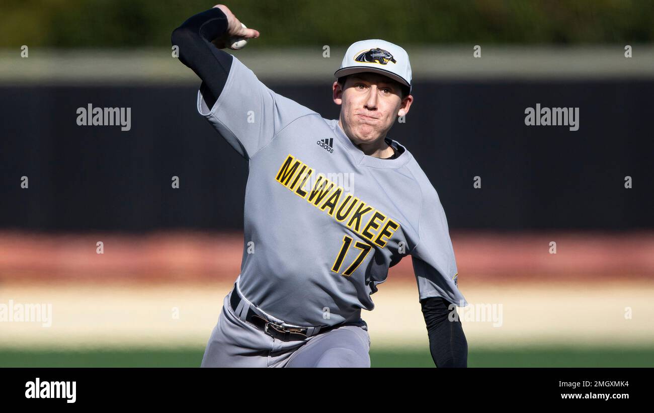 Milwaukee's AJ Blubaugh (17) pitches during an NCAA baseball game on ...