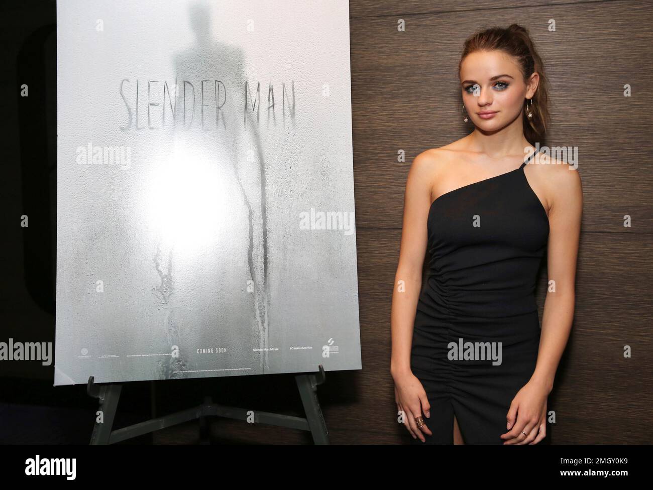 Joey King attends the Special Screening of Screen Gems' "SLENDER MAN ...