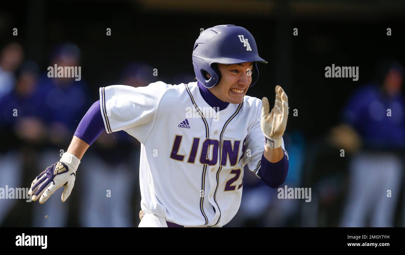 North Alabama catcher Gerardo Miranda (23) runs to first during an NCAA ...