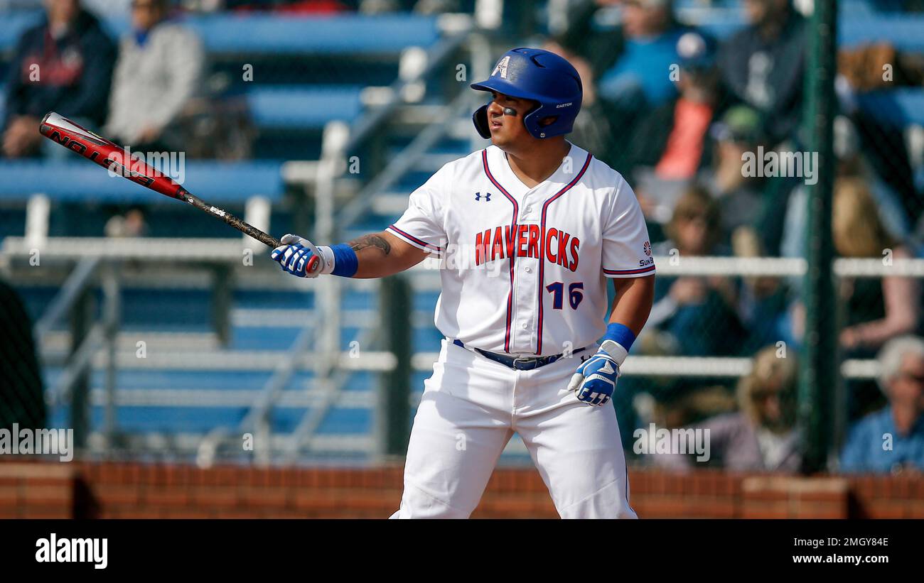 UT-Arlington senior Anthony Dominguez bats during an NCAA baseball game ...