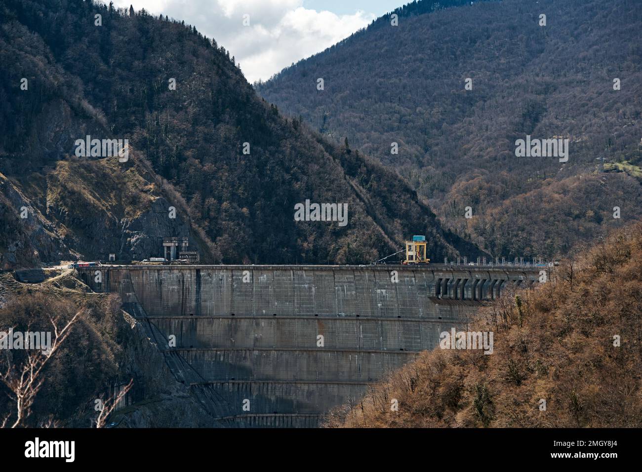The dam of the Inguri hydroelectric power plant in the Sakartvelo ...