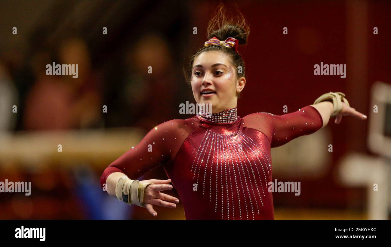 Minnesota's Paige Williams does floor exercise against Nebraska during ...