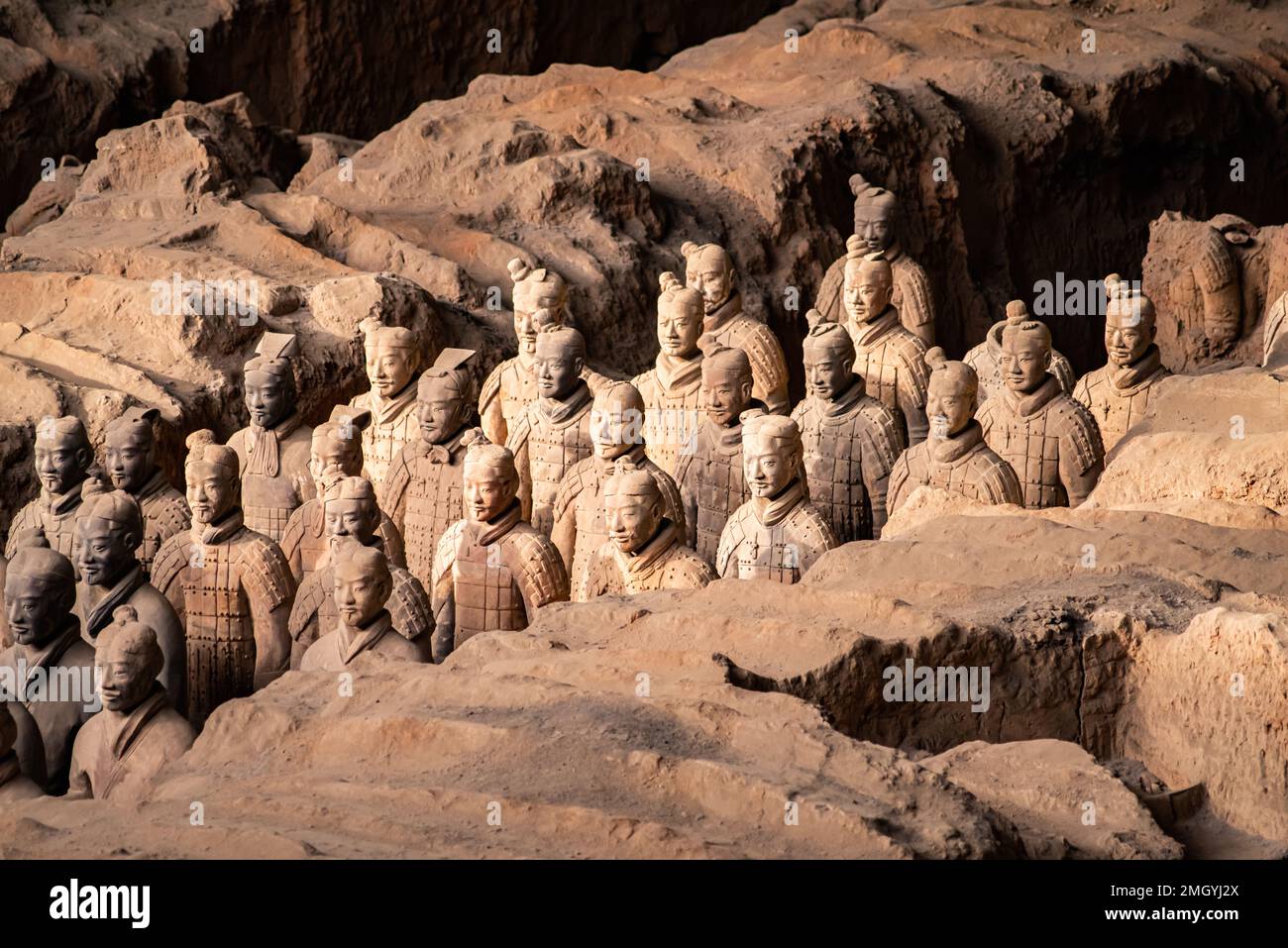 The Terracotta Army or the "Terra Cotta Warriors and Horses" buried in ...