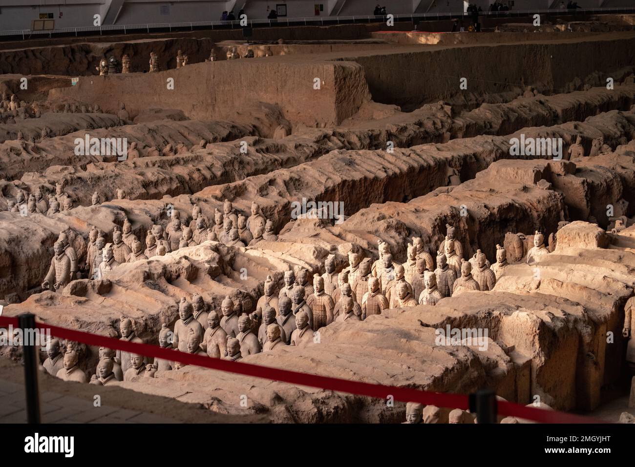 The Terracotta Army or the "Terra Cotta Warriors and Horses" buried in ...