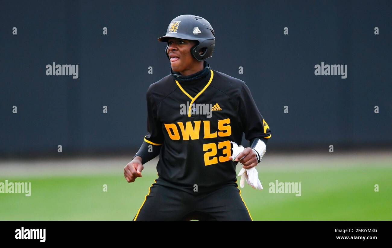 Kennesaw State player Nick Hassan plays off second base during an NCAA ...