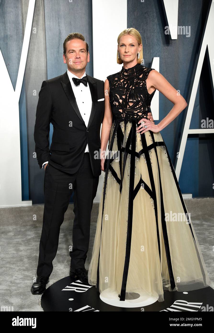 Fox Corporation CEO Lachlan Murdoch, left, and wife Sarah Murdoch ...