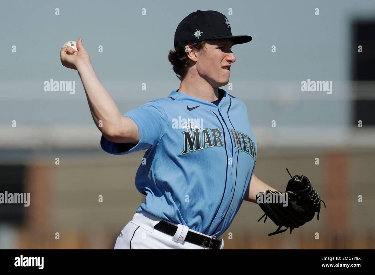 Seattle Mariners pitcher Joey Gerber throws during spring training ...