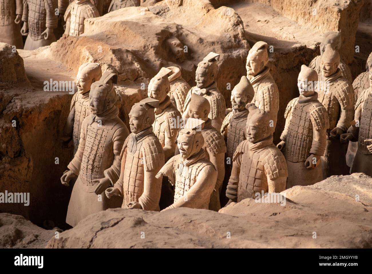The Terracotta Army or the "Terra Cotta Warriors and Horses" buried in ...