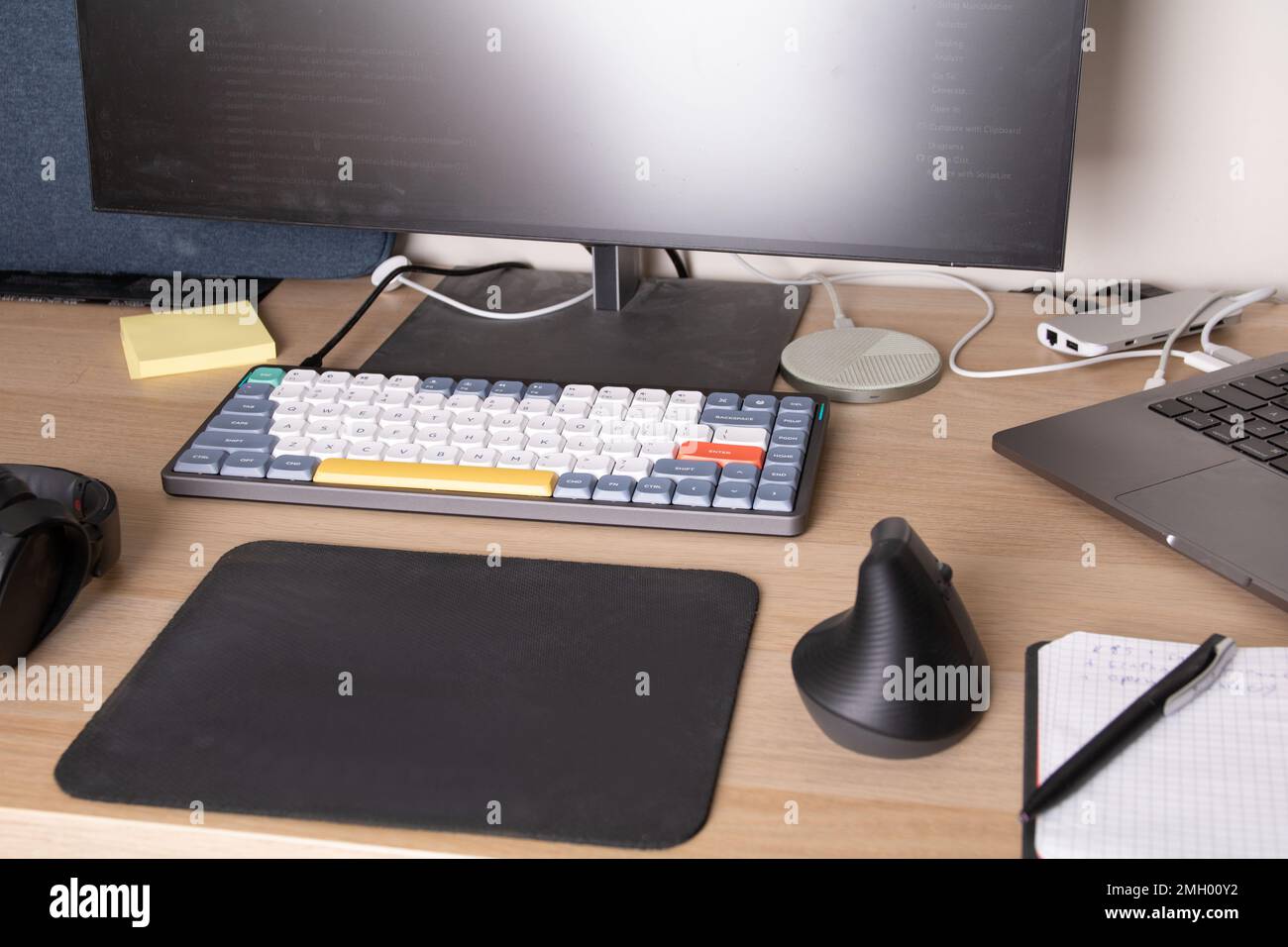 close-up photos of working spaces at home Stock Photo - Alamy