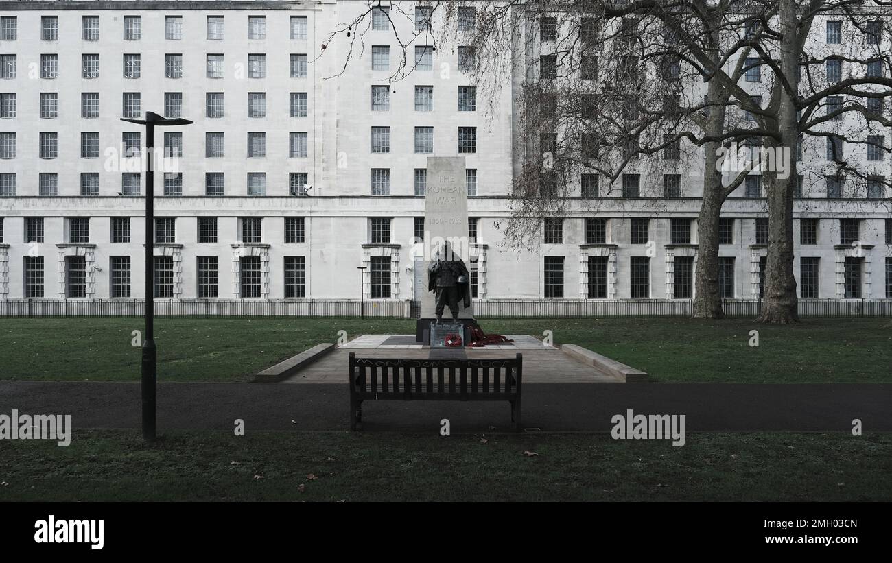 Ministry of Defence Building Stock Photo - Alamy