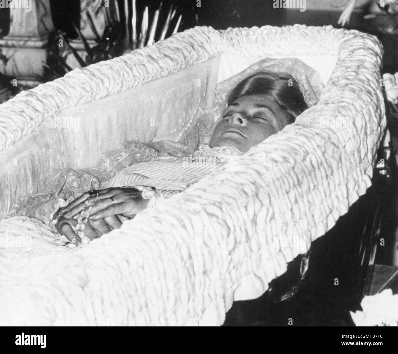 Grace Kelly Coffin