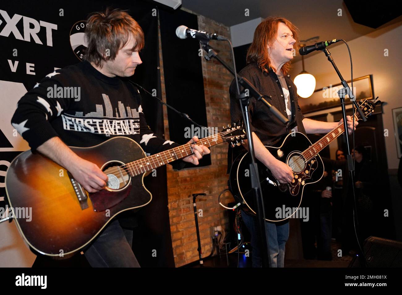 Ryan Smith, left, and Dave Pirner of Soul Asylum perform Thursday, Feb ...