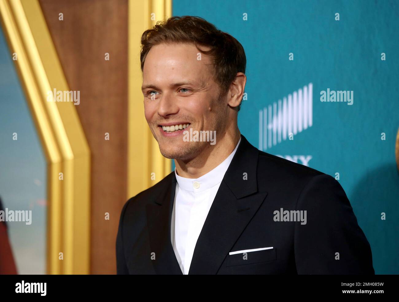 Sam Heughan arrives at the Los Angeles Premiere of "Outlander" Season 5 ...