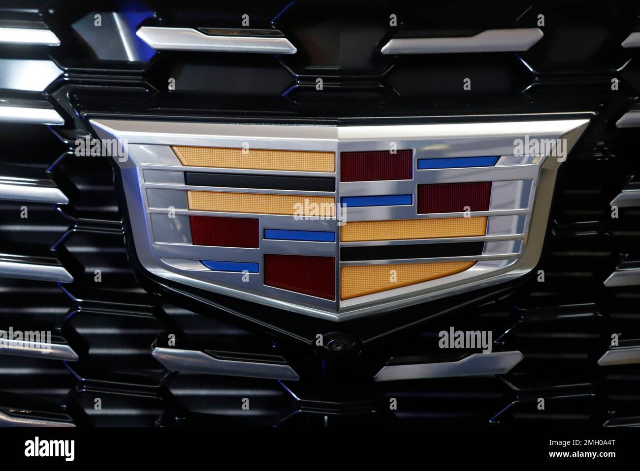 This is the front grill of a 2020 Cadillac XT5 on display at the 2020 ...