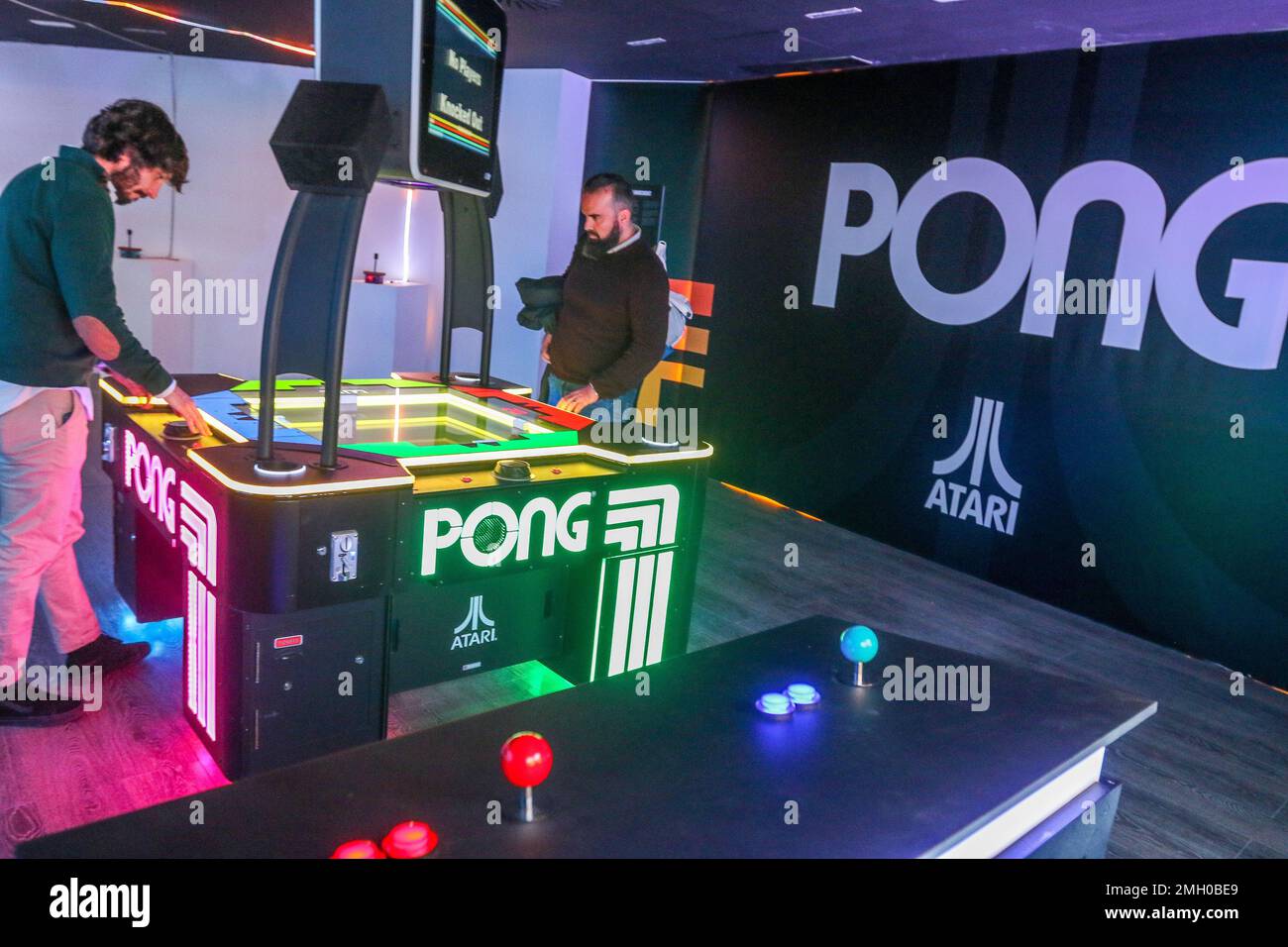 Software de playstation 2 hi-res stock photography and images - Alamy