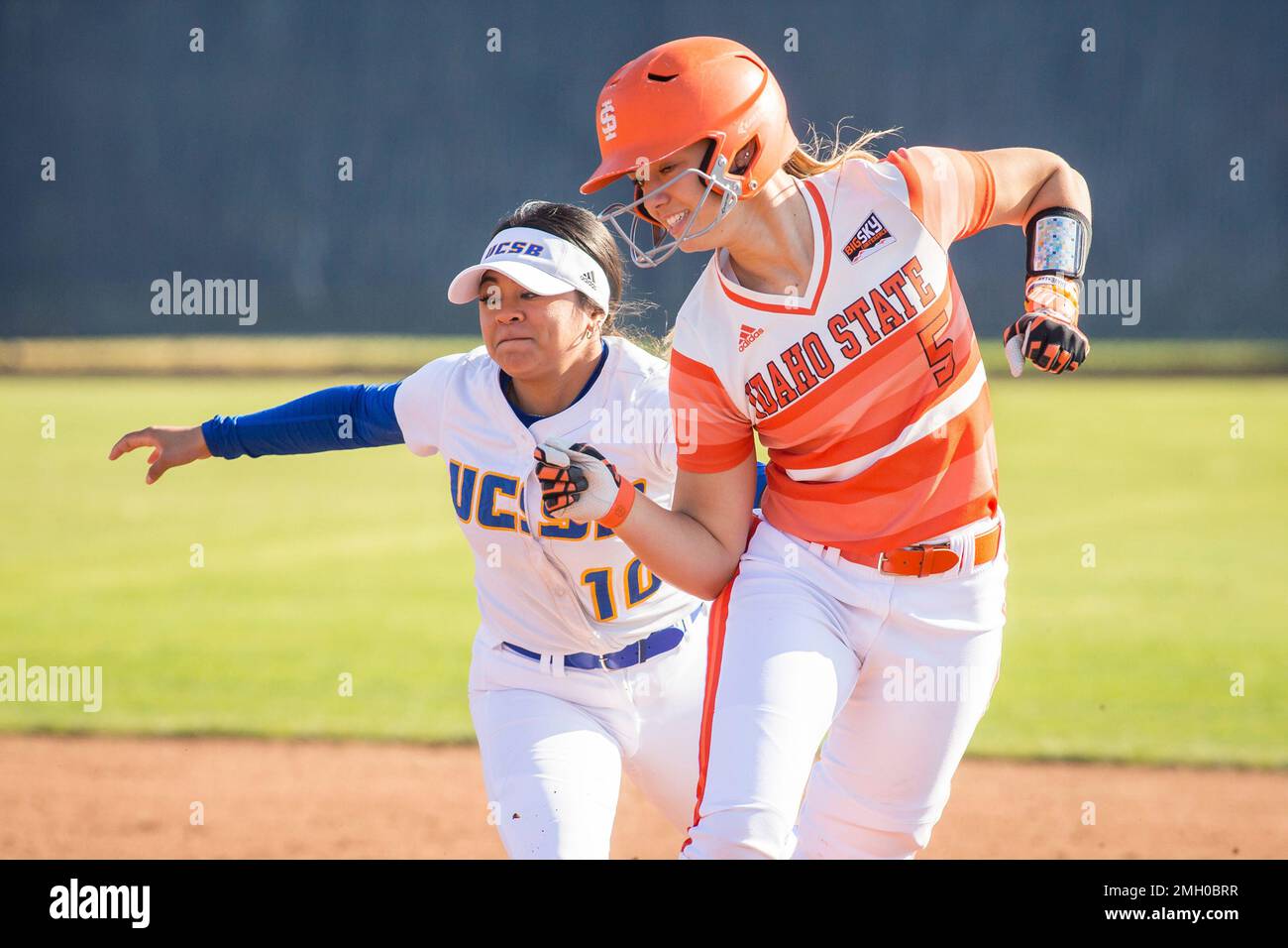 UC Santa Barbara's Maci Fines tags out Idaho State's Kelsey Breer ...