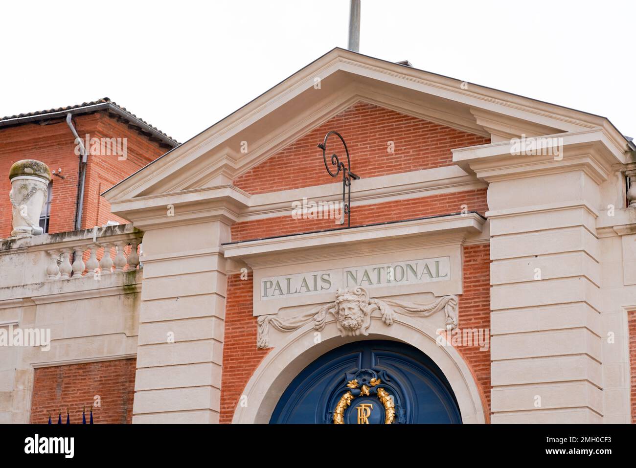 palais national french text translation means palace prefecture in ...