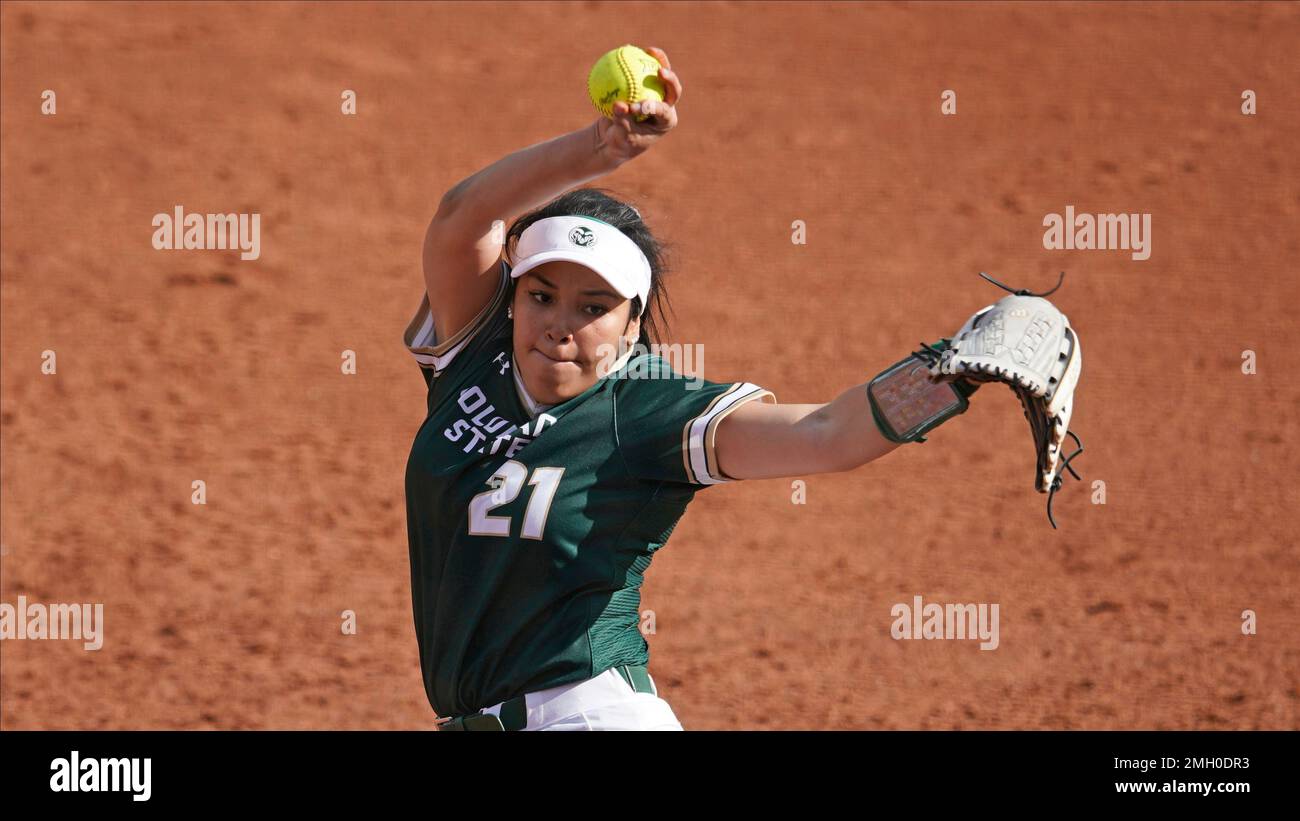 Colorado State's Danielle Serna (21) pitches during an NCAA college ...