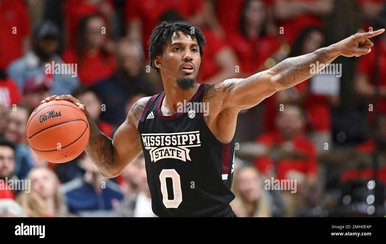 Mississippi State guard Nick Weatherspoon (0) points during the first ...